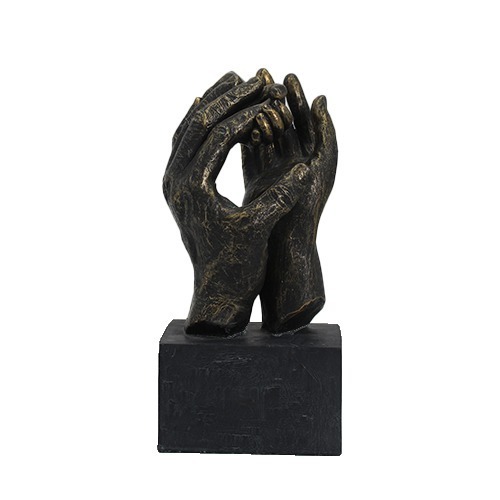 Two Hands Statue تمثال - Miswag